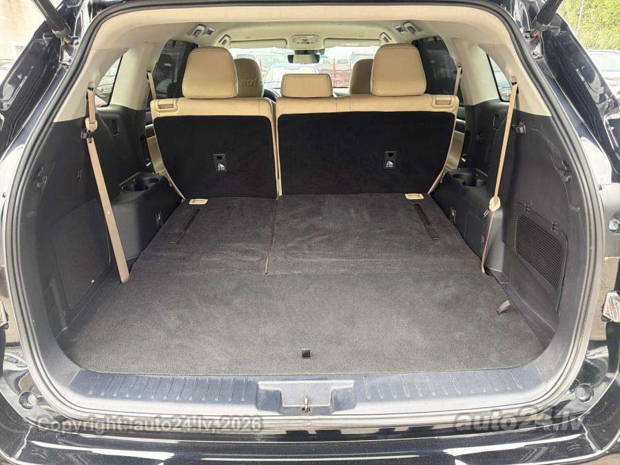 Melns Toyota Highlander 2023 Tallina, ar dzinēja tilpumu 2.49 L un nobraukumu 90 tūkst. km par 49995 €, foto 11 vietnē AUTOMOTO.COM.LV