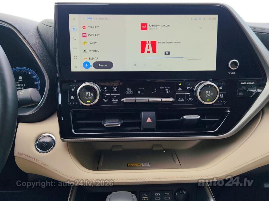 Melns Toyota Highlander 2023 Tallina, ar dzinēja tilpumu 2.49 L un nobraukumu 49 tūkst. km par 49900 €, foto 15 vietnē AUTOMOTO.COM.LV