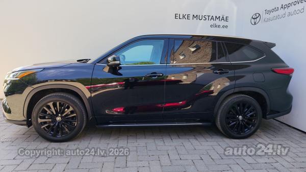 Melns Toyota Highlander 2024 Tallina, ar dzinēja tilpumu 2.49 L un nobraukumu 48 tūkst. km par 55995 €, foto 3 vietnē AUTOMOTO.COM.LV