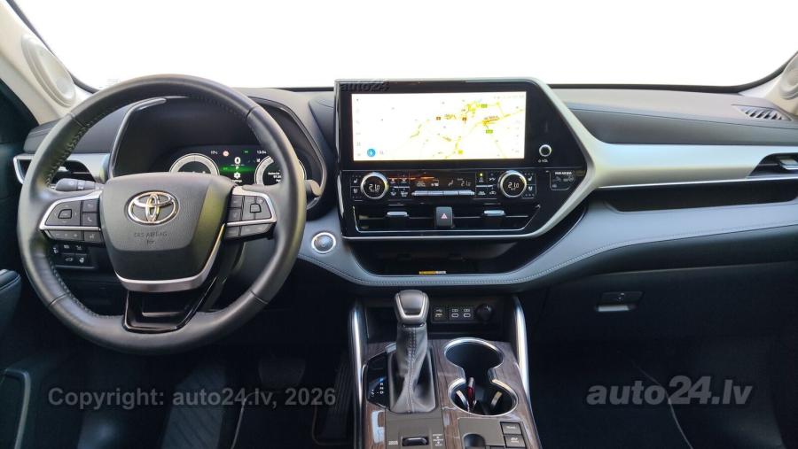 Melns Toyota Highlander 2024 Tallina, ar dzinēja tilpumu 2.49 L un nobraukumu 48 tūkst. km par 55995 €, foto 9 vietnē AUTOMOTO.COM.LV