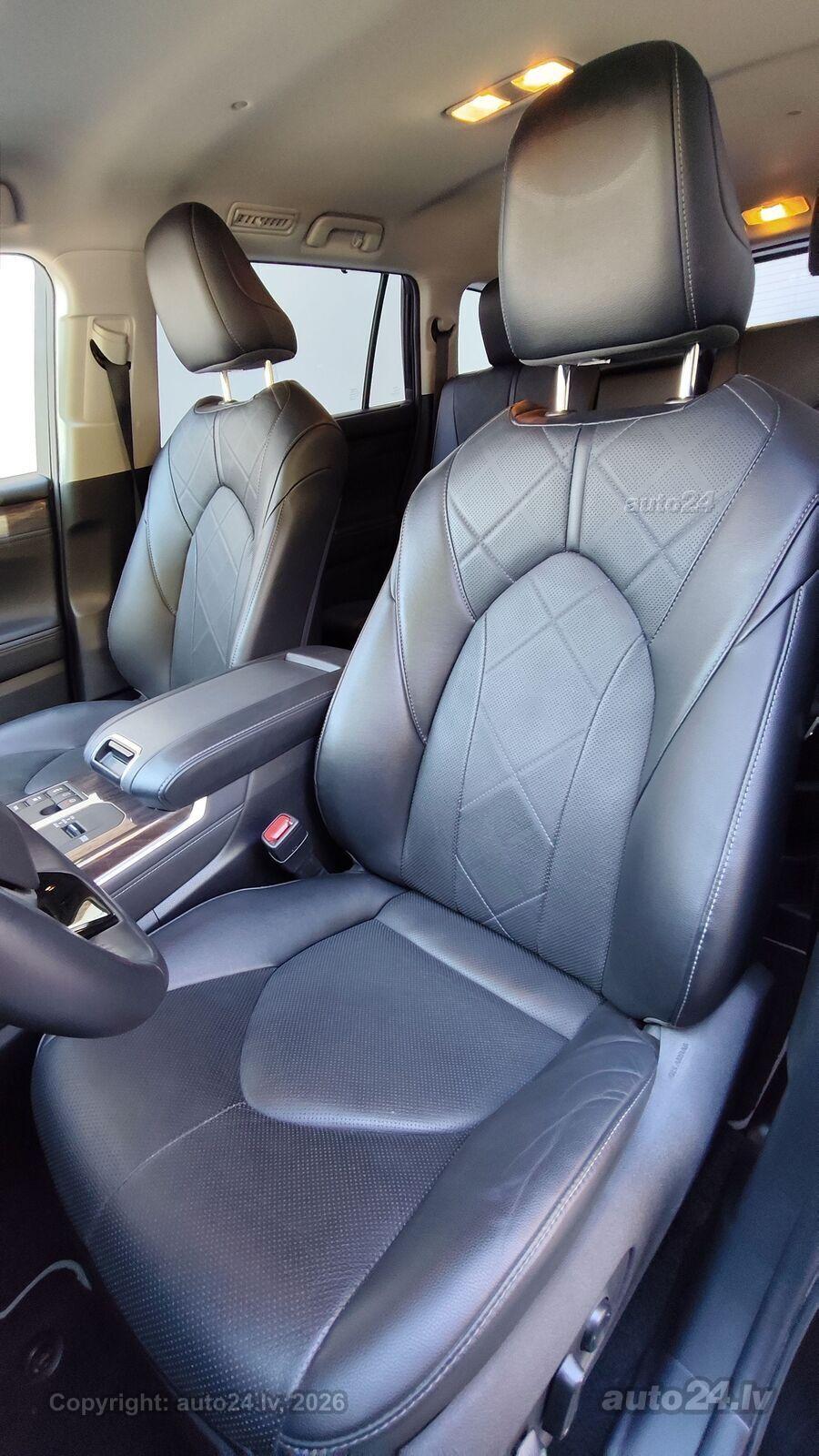 Melns Toyota Highlander 2024 Tallina, ar dzinēja tilpumu 2.49 L un nobraukumu 48 tūkst. km par 55995 €, foto 12 vietnē AUTOMOTO.COM.LV