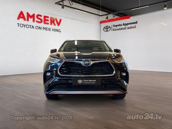 Melns Toyota Highlander 2024 Tartu, ar dzinēja tilpumu 2.50 L un nobraukumu 33 tūkst. km par 49990 €, foto 6 vietnē AUTOMOTO.COM.LV