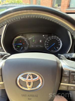 Zils Toyota Highlander 2021 Bauska, ar dzinēja tilpumu 2.50 L un nobraukumu 130 tūkst. km par 36900 €, foto 7 vietnē AUTOMOTO.COM.LV