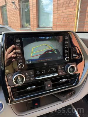 Zils Toyota Highlander 2021 Bauska, ar dzinēja tilpumu 2.50 L un nobraukumu 130 tūkst. km par 36900 €, foto 9 vietnē AUTOMOTO.COM.LV