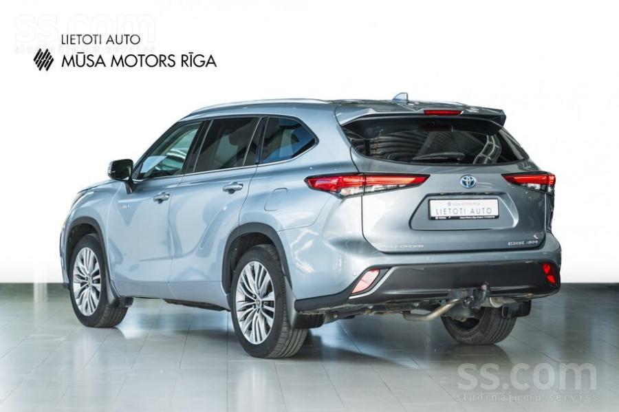 Zils Toyota Highlander 2021 Rīga, ar dzinēja tilpumu 2.50 L un nobraukumu 132 tūkst. km par 32500 €, foto 9 vietnē AUTOMOTO.COM.LV