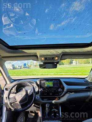 Zils Toyota Highlander 2021 Rīga, ar dzinēja tilpumu 2.50 L un nobraukumu 115 tūkst. km par 37500 €, foto 7 vietnē AUTOMOTO.COM.LV