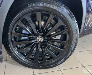 Zils Toyota Highlander 2023 Avižieniai, ar dzinēja tilpumu 2.50 L un nobraukumu 16 tūkst. km par 49950 €, foto 5 vietnē AUTOMOTO.COM.LV