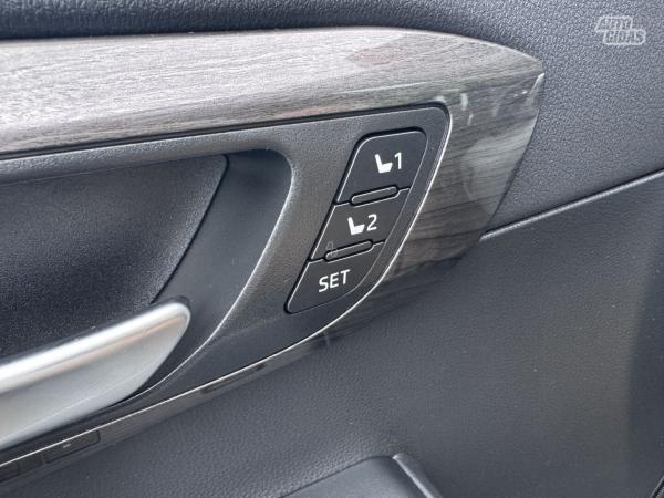 Zils Toyota Highlander 2023 Avižieniai, ar dzinēja tilpumu 2.50 L un nobraukumu 16 tūkst. km par 49950 €, foto 9 vietnē AUTOMOTO.COM.LV