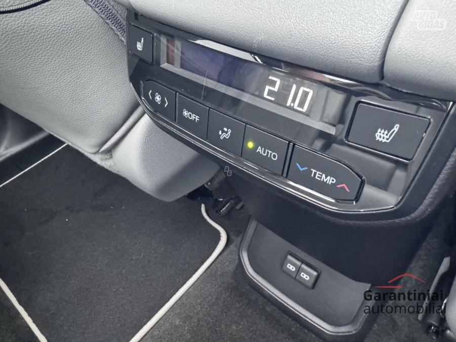 Zils Toyota Highlander 2023 Avižieniai, ar dzinēja tilpumu 2.50 L un nobraukumu 16 tūkst. km par 49950 €, foto 12 vietnē AUTOMOTO.COM.LV