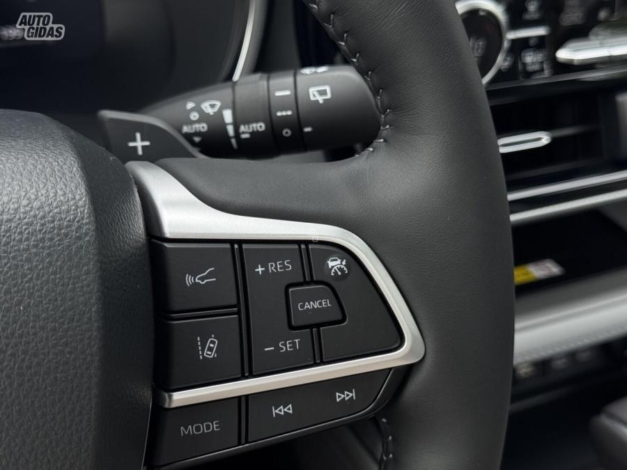 Zils Toyota Highlander 2023 Avižieniai, ar dzinēja tilpumu 2.50 L un nobraukumu 16 tūkst. km par 49950 €, foto 22 vietnē AUTOMOTO.COM.LV