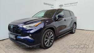 Blue Toyota Highlander 2023 in Tallinn, with an engine capacity of 2.49 L and mileage of 74 thousand km for 50995 €, photo  on AUTOMOTO.COM.LV