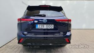 Blue Toyota Highlander 2023 in Tallinn, with an engine capacity of 2.49 L and mileage of 74 thousand km for 50995 €, photo 5 on AUTOMOTO.COM.LV