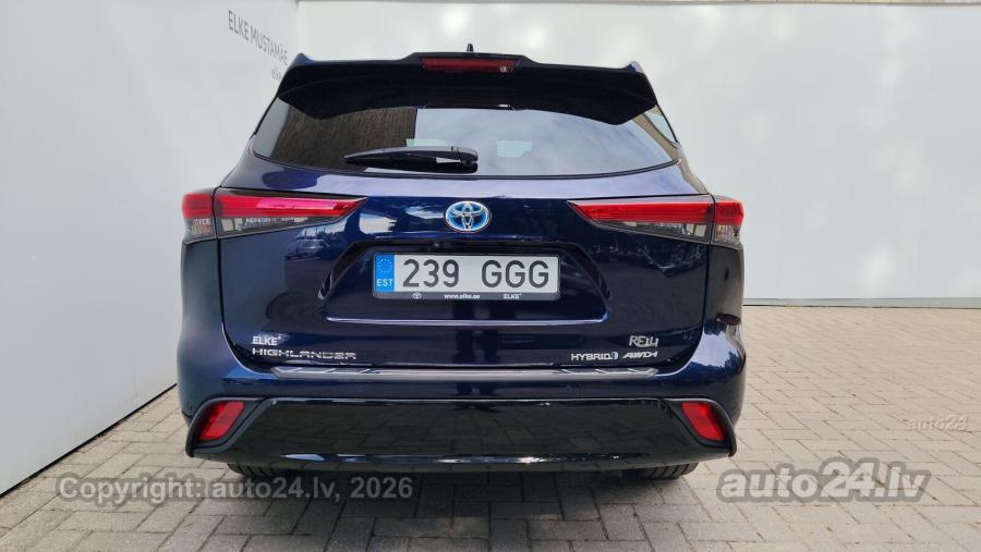 Blue Toyota Highlander 2023 in Tallinn, with an engine capacity of 2.49 L and mileage of 74 thousand km for 50995 €, photo 5 on AUTOMOTO.COM.LV
