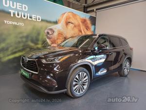Коричневый Тойота Хайлендер 2021 в Таллин, объемом двигателя 2.50 л и пробегом 126 тыс. км за 35900 €, фото 1 на AUTOMOTO.COM.LV