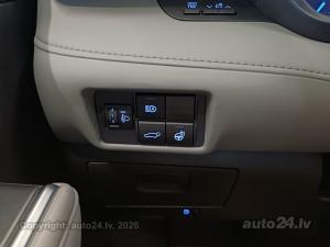 Brūns Toyota Highlander 2021 Tallina, ar dzinēja tilpumu 2.50 L un nobraukumu 126 tūkst. km par 35900 €, foto 20 vietnē AUTOMOTO.COM.LV