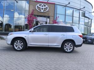 Toyota Highlander 2013 in Vilnius, with an engine capacity of 3.50 L and mileage of 207 thousand km for 11555 €, photo  on AUTOMOTO.COM.LV