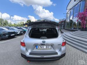 Toyota Highlander 2013 Viļņa, ar dzinēja tilpumu 3.50 L un nobraukumu 207 tūkst. km par 10500 €, foto 10 vietnē AUTOMOTO.COM.LV