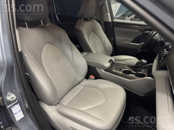 Toyota Highlander 2021 Rīga, ar dzinēja tilpumu 2.50 L un nobraukumu 75 tūkst. km par 65500 €, foto 10 vietnē AUTOMOTO.COM.LV