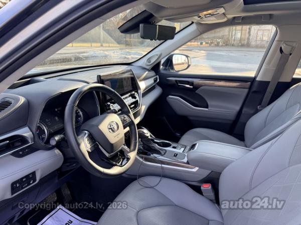 Toyota Highlander 2021 Tallina, ar dzinēja tilpumu 2.50 L un nobraukumu 73 tūkst. km par 44000 €, foto 11 vietnē AUTOMOTO.COM.LV