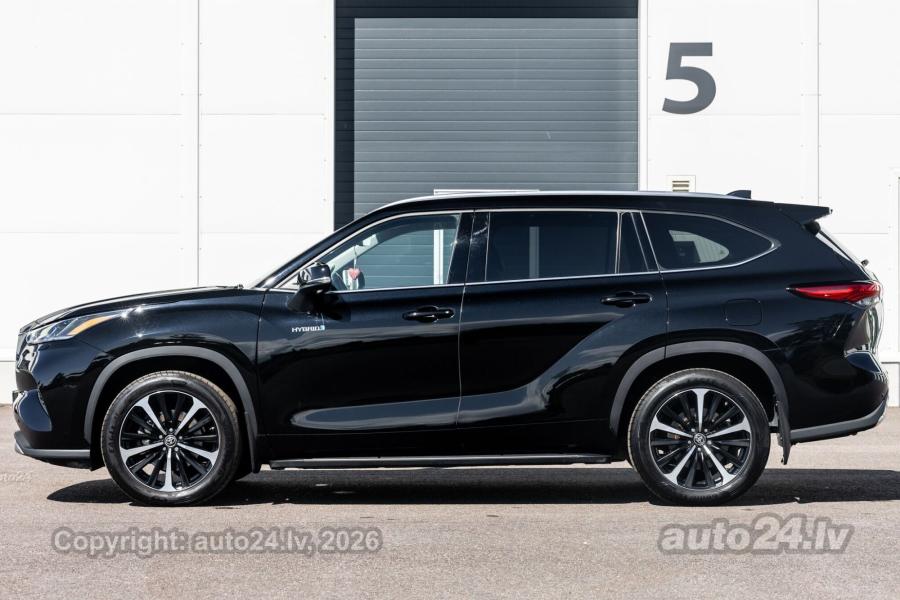 Toyota Highlander 2021 Tallina, ar dzinēja tilpumu 2.50 L un nobraukumu 82 tūkst. km par 39900 €, foto 3 vietnē AUTOMOTO.COM.LV