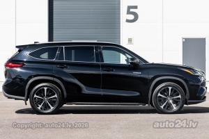 Toyota Highlander 2021 Tallina, ar dzinēja tilpumu 2.50 L un nobraukumu 82 tūkst. km par 39900 €, foto 4 vietnē AUTOMOTO.COM.LV
