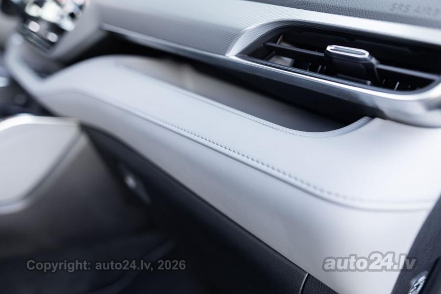 Toyota Highlander 2021 Tallina, ar dzinēja tilpumu 2.50 L un nobraukumu 82 tūkst. km par 39900 €, foto 15 vietnē AUTOMOTO.COM.LV