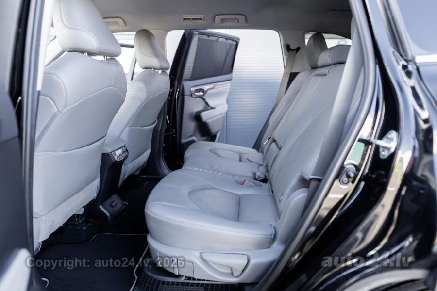 Toyota Highlander 2021 Tallina, ar dzinēja tilpumu 2.50 L un nobraukumu 82 tūkst. km par 39900 €, foto 21 vietnē AUTOMOTO.COM.LV