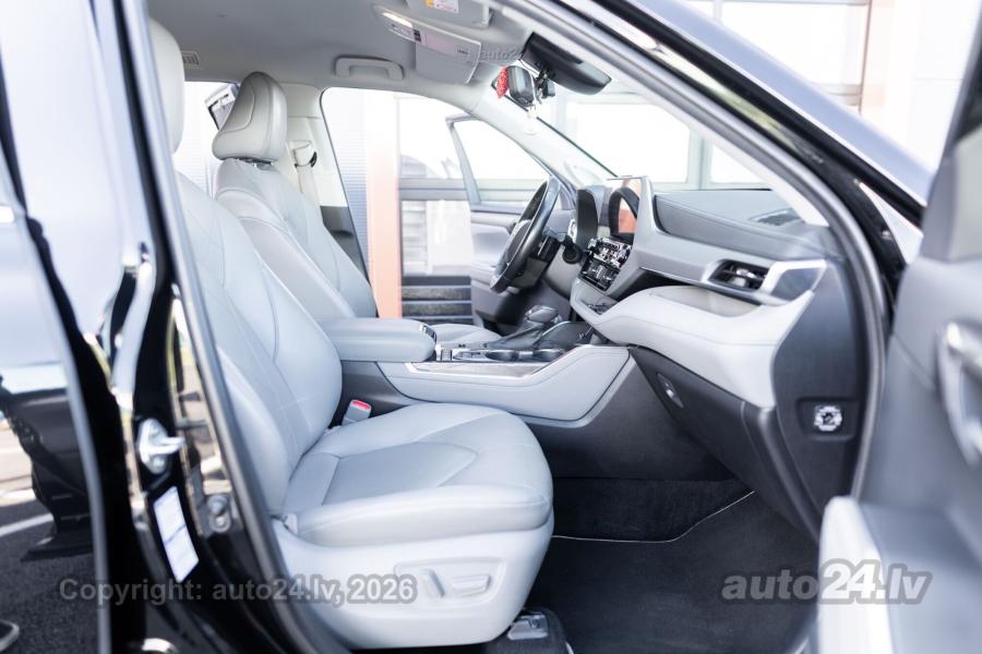 Toyota Highlander 2021 Tallina, ar dzinēja tilpumu 2.50 L un nobraukumu 82 tūkst. km par 39900 €, foto 28 vietnē AUTOMOTO.COM.LV