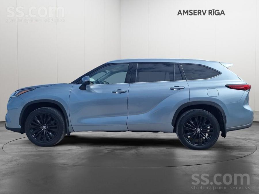 Toyota Highlander 2022 in Riga, with an engine capacity of 2.50 L and mileage of 79 thousand km for 40700 €, photo 8 on AUTOMOTO.COM.LV