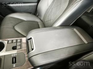 Zaļš Toyota Highlander 2023 Rīga, ar dzinēja tilpumu 2.50 L un nobraukumu 40 tūkst. km par 53900 €, foto 25 vietnē AUTOMOTO.COM.LV