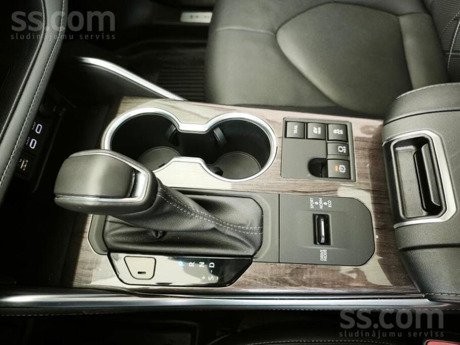 Zaļš Toyota Highlander 2023 Rīga, ar dzinēja tilpumu 2.50 L un nobraukumu 40 tūkst. km par 53900 €, foto 26 vietnē AUTOMOTO.COM.LV
