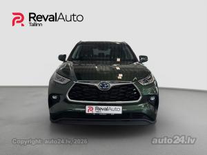 Зеленый Тойота Хайлендер 2023 в Таллин, объемом двигателя 2.50 л и пробегом 47 тыс. км за 51900 €, фото 5 на AUTOMOTO.COM.LV