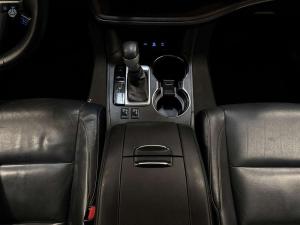 Grey Toyota Highlander 2017 in Vilnius, with an engine capacity of 3.46 L and mileage of 168 thousand km for 21490 €, photo 23 on AUTOMOTO.COM.LV