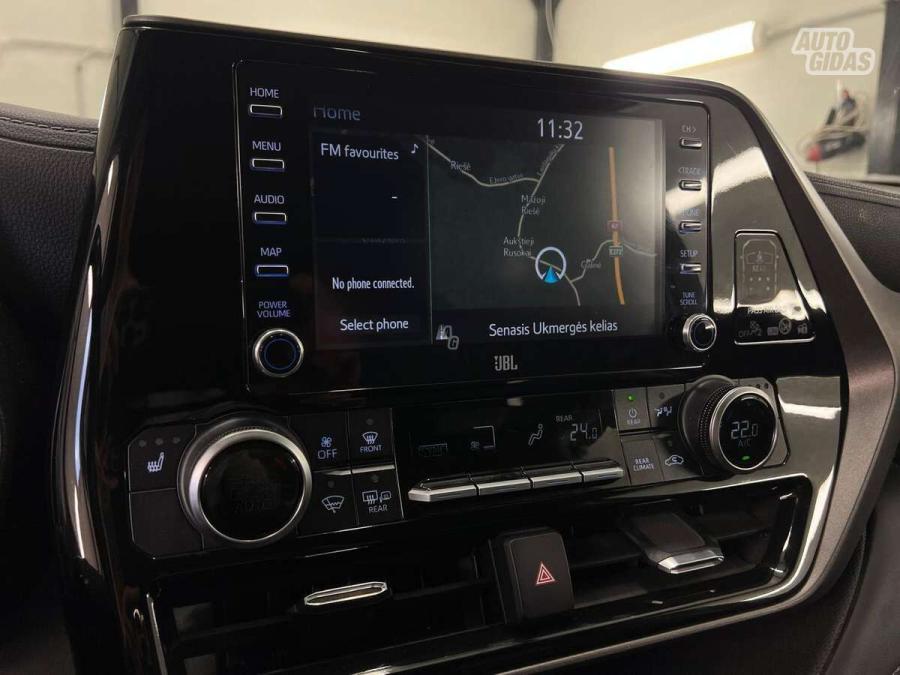 Grey Toyota Highlander 2021 in Aukstieji Rusokai, with an engine capacity of 2.50 L and mileage of 37 thousand km for 35900 €, photo 22 on AUTOMOTO.COM.LV