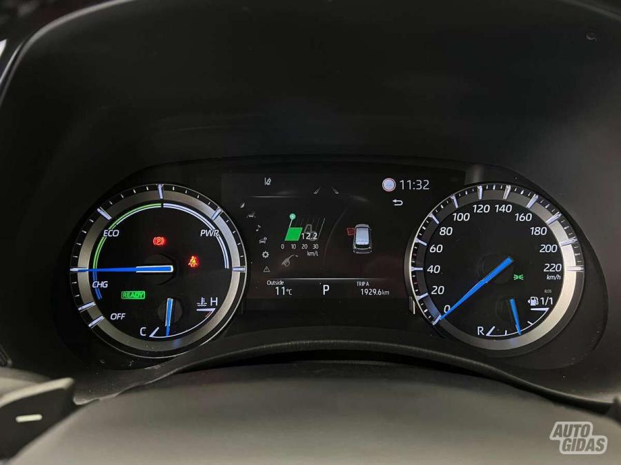 Grey Toyota Highlander 2021 in Aukstieji Rusokai, with an engine capacity of 2.50 L and mileage of 37 thousand km for 35900 €, photo 26 on AUTOMOTO.COM.LV