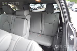 Pelēks Toyota Highlander 2022 Rīga, ar dzinēja tilpumu 2.50 L un nobraukumu 79 tūkst. km par 39900 €, foto 13 vietnē AUTOMOTO.COM.LV