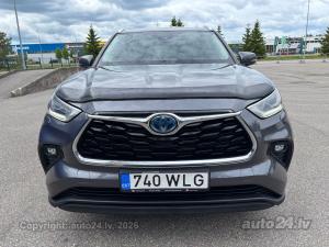 Pelēks Toyota Highlander 2021 Paide, ar dzinēja tilpumu 2.50 L un nobraukumu 233 tūkst. km par 28900 €, foto 3 vietnē AUTOMOTO.COM.LV