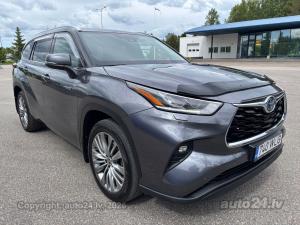Pelēks Toyota Highlander 2021 Paide, ar dzinēja tilpumu 2.50 L un nobraukumu 233 tūkst. km par 28900 €, foto 7 vietnē AUTOMOTO.COM.LV