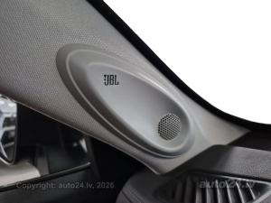 Grey Toyota Highlander 2021 in Tallinn, with an engine capacity of 2.50 L and mileage of 116 thousand km for 39990 €, photo 26 on AUTOMOTO.COM.LV