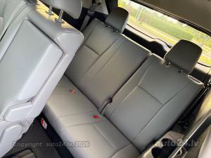 Pelēks Toyota Highlander 2021 Tallina, ar dzinēja tilpumu 2.50 L un nobraukumu 45 tūkst. km par 39990 €, foto 11 vietnē AUTOMOTO.COM.LV