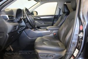 Pelēks Toyota Highlander 2022 Tallina, ar dzinēja tilpumu 2.50 L un nobraukumu 65 tūkst. km par 45490 €, foto 11 vietnē AUTOMOTO.COM.LV