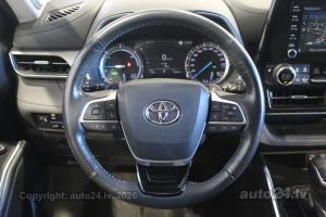 Pelēks Toyota Highlander 2022 Tallina, ar dzinēja tilpumu 2.50 L un nobraukumu 65 tūkst. km par 45490 €, foto 12 vietnē AUTOMOTO.COM.LV