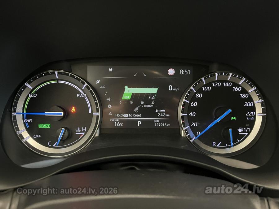 Pelēks Toyota Highlander 2022 Rakvere, ar dzinēja tilpumu 2.49 L un nobraukumu 120 tūkst. km par 39990 €, foto 11 vietnē AUTOMOTO.COM.LV