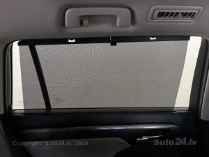 Pelēks Toyota Highlander 2022 Rakvere, ar dzinēja tilpumu 2.49 L un nobraukumu 120 tūkst. km par 39990 €, foto 17 vietnē AUTOMOTO.COM.LV