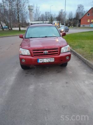 Sarkans Toyota Highlander 2005 Ogre, ar dzinēja tilpumu 3.30 L un nobraukumu 0 tūkst. km par 2550 €, foto  vietnē AUTOMOTO.COM.LV