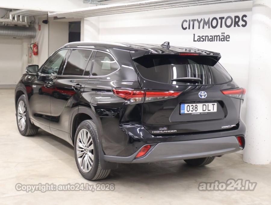 Toyota Highlander 2021 Tallina, ar dzinēja tilpumu 2.50 L un nobraukumu 118 tūkst. km par 37900 €, foto 4 vietnē AUTOMOTO.COM.LV