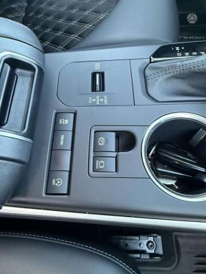 Balts Toyota Highlander 2020 Plungė, ar dzinēja tilpumu 3.46 L un nobraukumu 37 tūkst. km par 31000 €, foto 10 vietnē AUTOMOTO.COM.LV