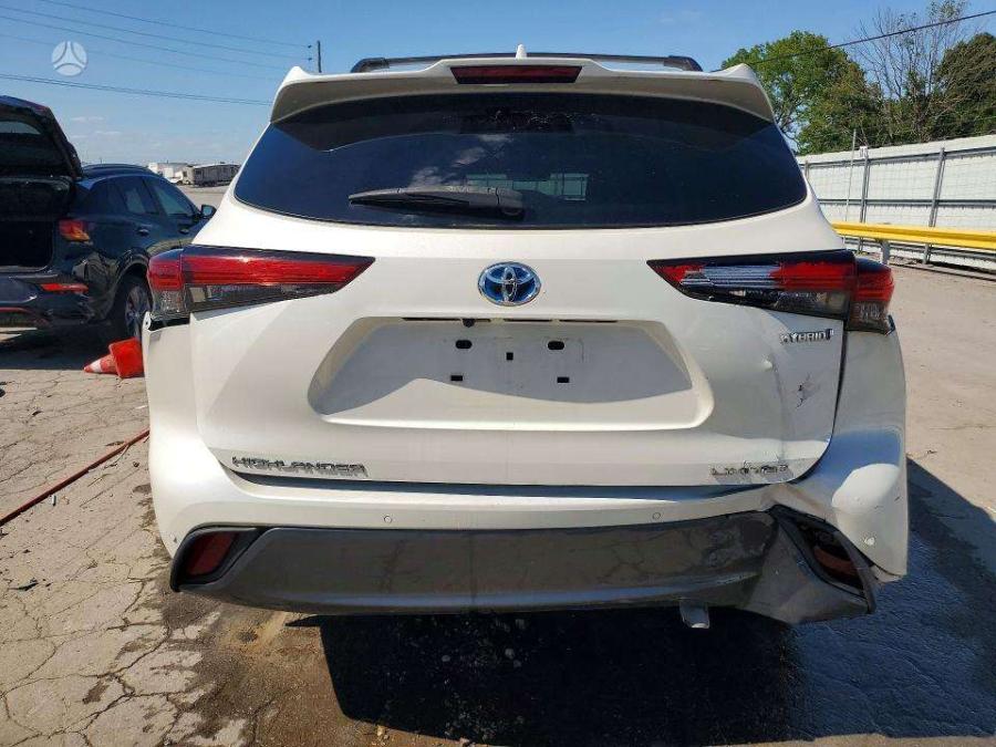 Balts Toyota Highlander 2021 Klaipėda, ar dzinēja tilpumu 2.50 L un nobraukumu 146 tūkst. km par 21500 €, foto 7 vietnē AUTOMOTO.COM.LV