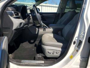 Balts Toyota Highlander 2021 Klaipėda, ar dzinēja tilpumu 2.50 L un nobraukumu 146 tūkst. km par 21500 €, foto 10 vietnē AUTOMOTO.COM.LV