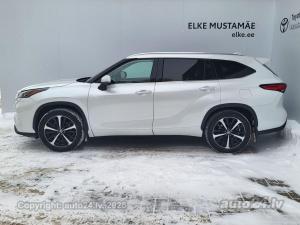 Balts Toyota Highlander 2022 Tallina, ar dzinēja tilpumu 2.49 L un nobraukumu 54 tūkst. km par 46495 €, foto 3 vietnē AUTOMOTO.COM.LV